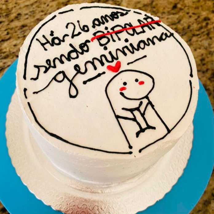 Bento Cake o jeito mais fácil de montar a base