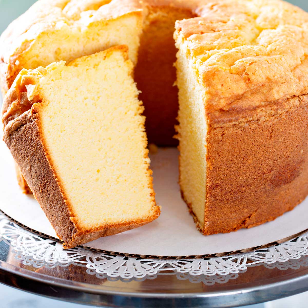 Seu Bolo Sempre Sola? Veja os 5 Maiores Erros e Como Corrigir